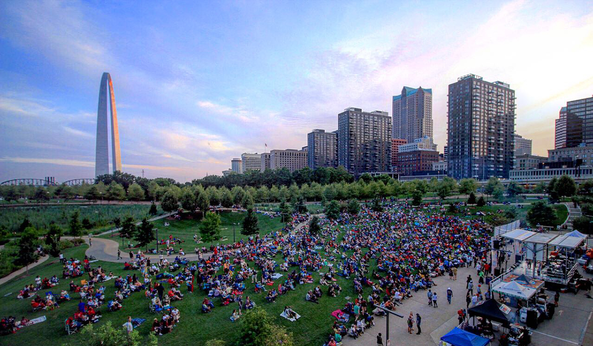 Live music shakes up Gateway Arch National Park • Missouri Life Magazine